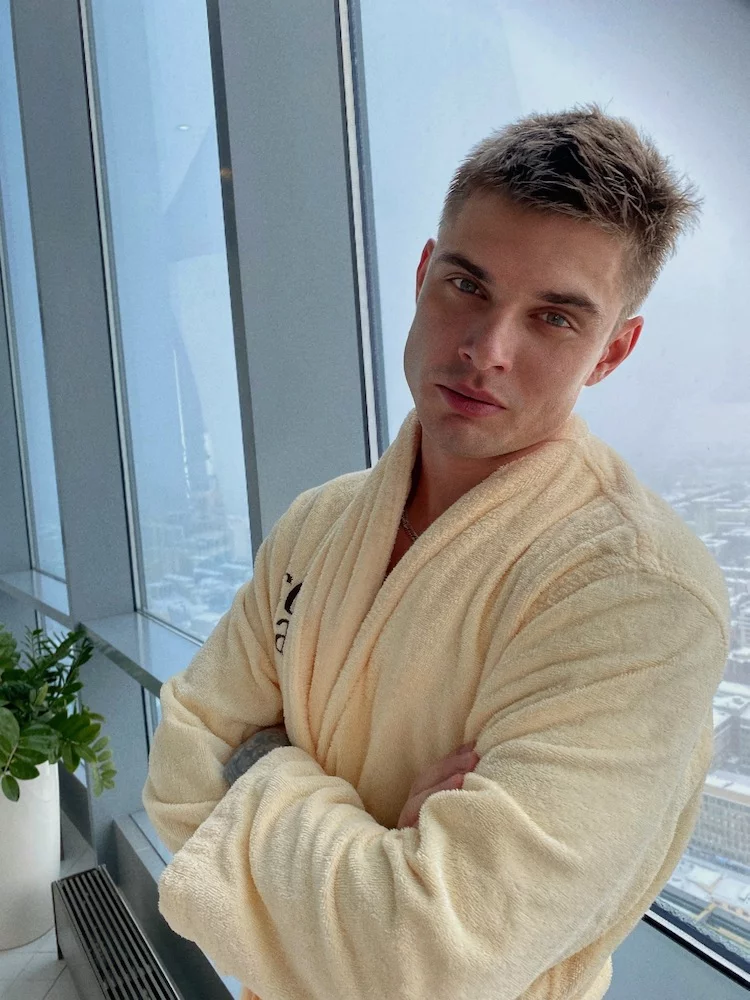 Maks-wolfis (maks-wolfis) Cam Model Pictures - Camsoda