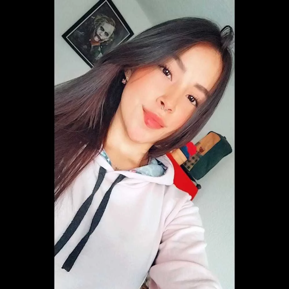 Gabriela (Gabriela-gutierrez) Cam: Free Live Nude Sex Show & Chat - Camsoda