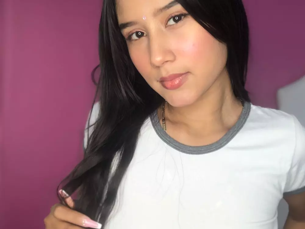 Miiaa-White Cam: Free Live Nude Sex Show & Chat - Camsoda