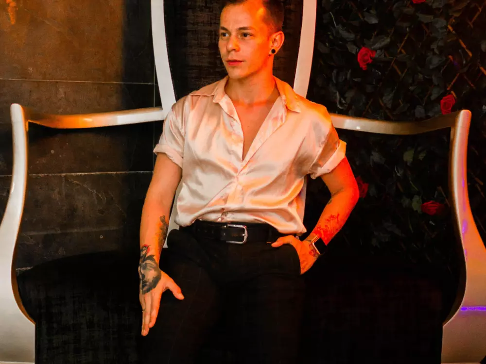 Axel Muller (Axelmuller) Cam: Free Live Nude Sex Show & Chat - Camsoda