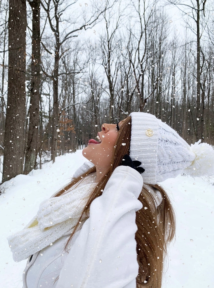 Crystal Cream (crystalcream) Nude on Cam. Free Live Sex Chat Room - Camsoda