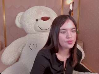 Molly Shy (mollyshy) Cam Model Pictures - Camsoda